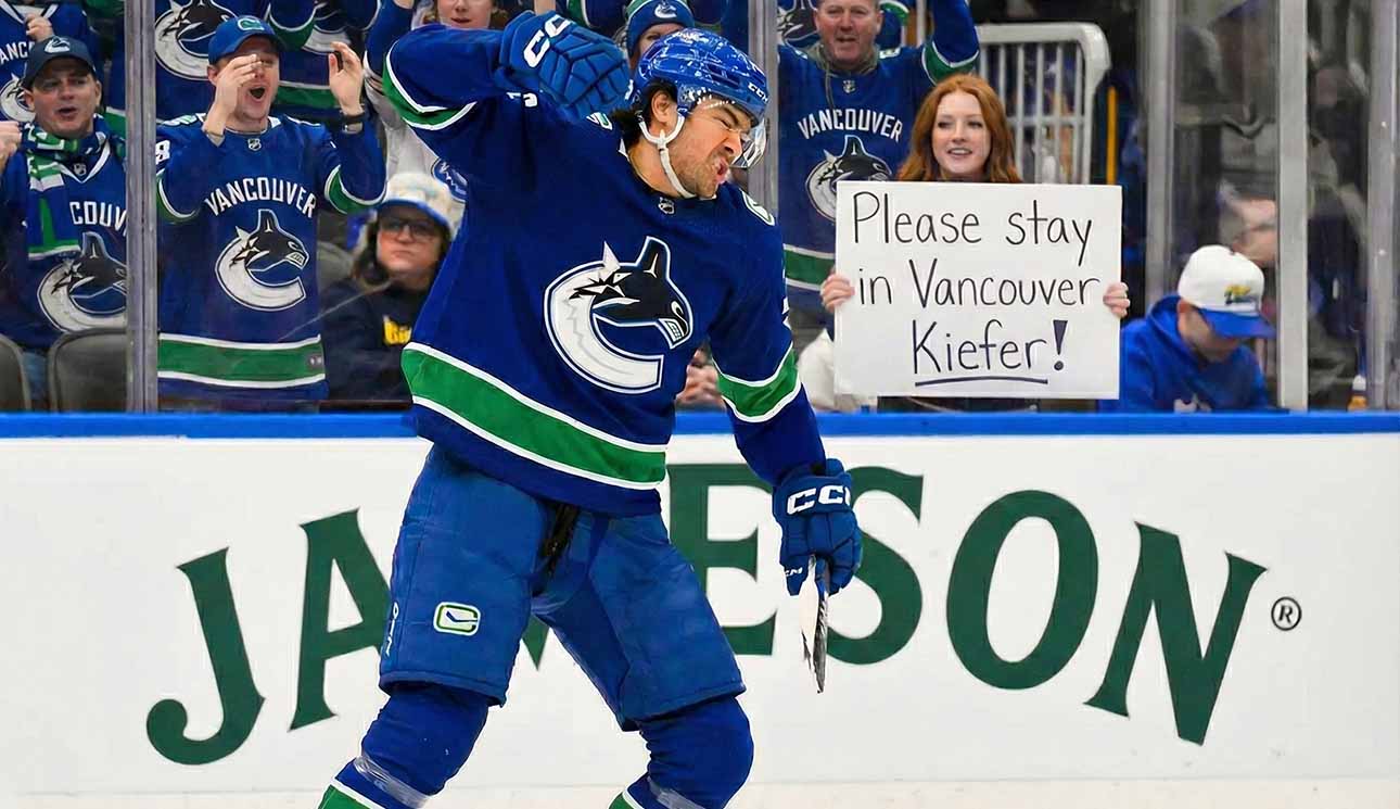 kiefer-sherwood-vancouver-canucks-trade-rumors-2026 - NHL Trade Rumors